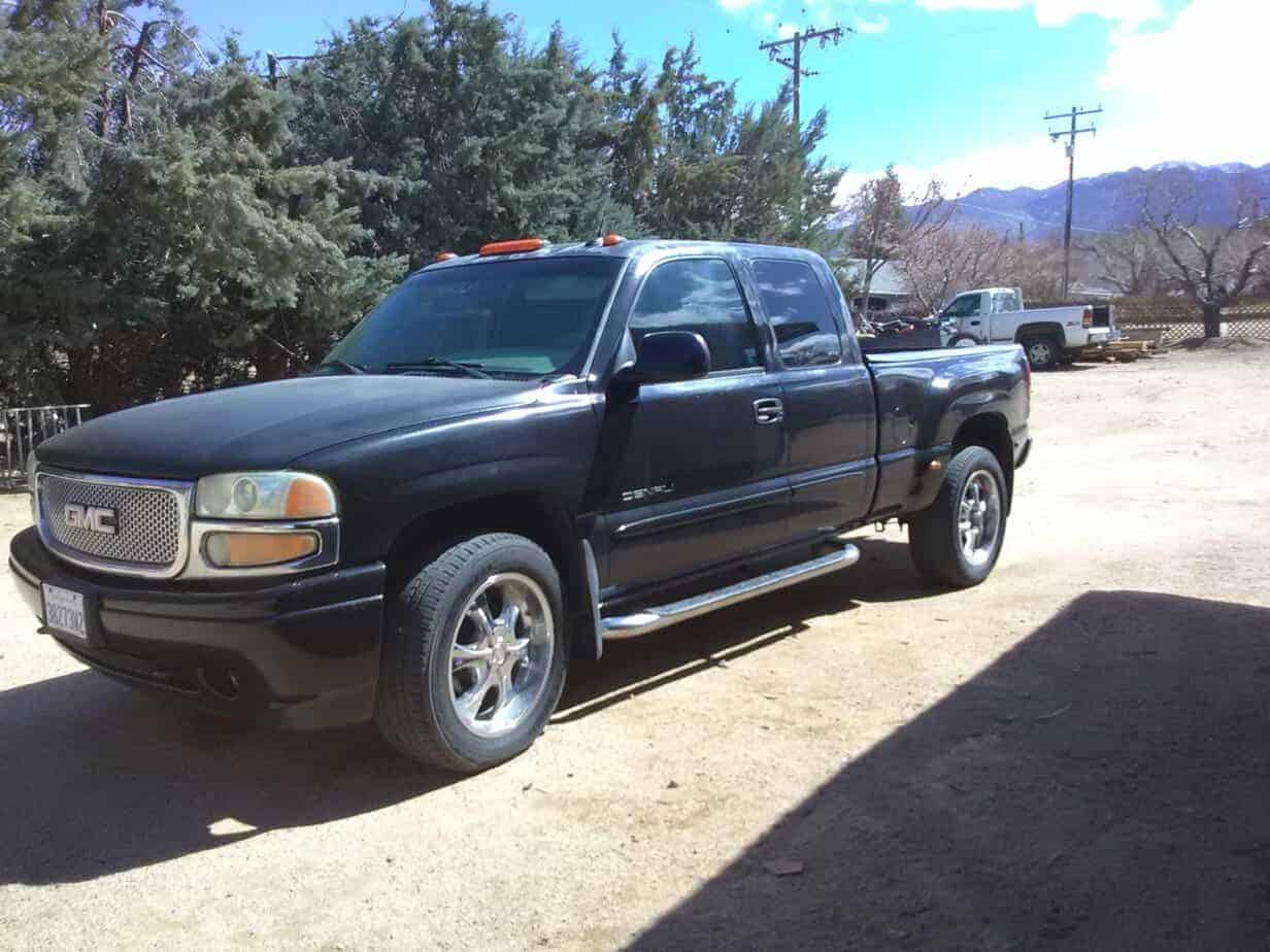 2004 GMC Sierra 2500HD LB7 Duramax 6.6L Turbo