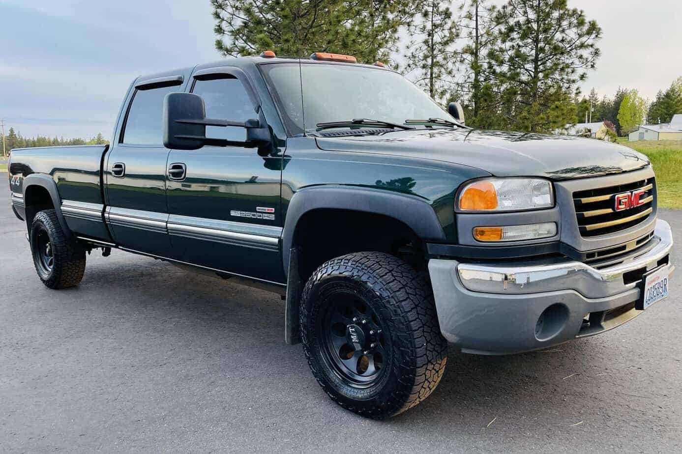 2005 GMC Sierra 2500HD LLY Duramax 6.6L Turbo